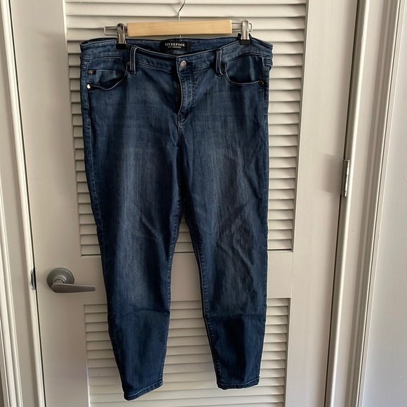 Liverpool Jeans Company | Jeans | Liverpool Los Angeles Petite Abby ...
